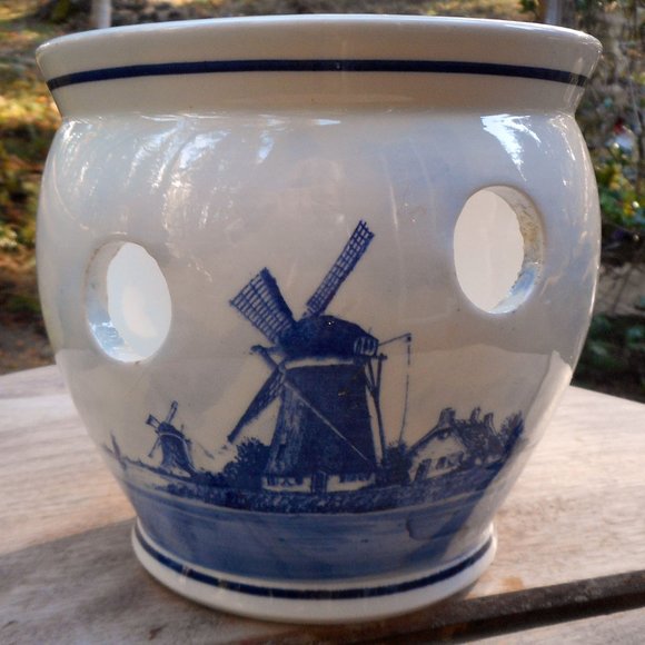 Delft | Accents | Delft Blue Hand Painted Flower Pot Planter Signed ...